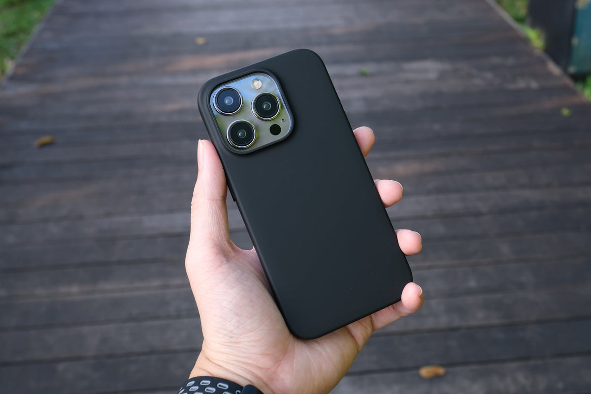 Mobile covers & Premium Phone Cases online in india - Golden Shield